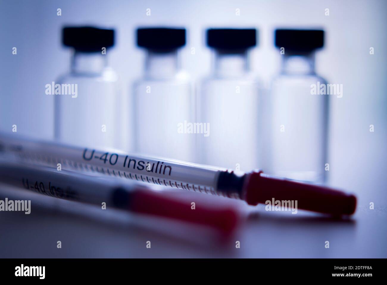 Empty insulin bottle hi-res stock photography and images - Alamy