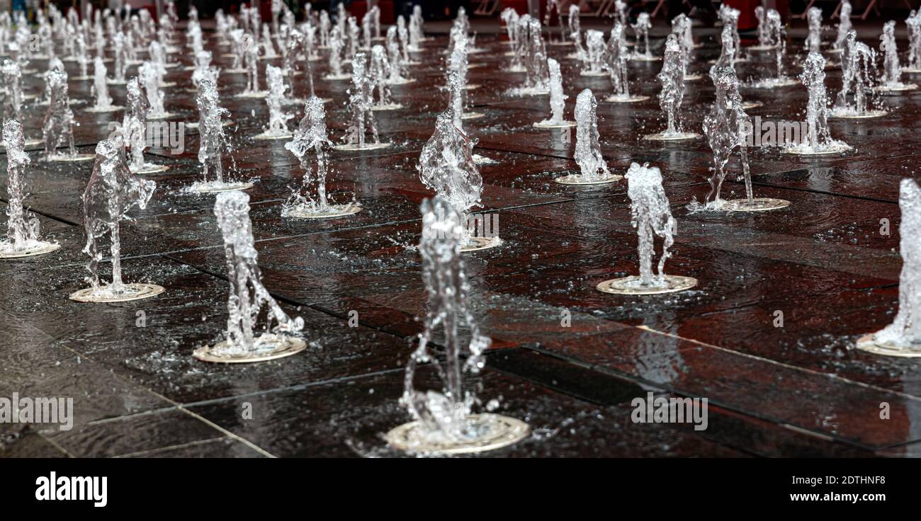 Floor water feature hi-res stock photography and images - Alamy