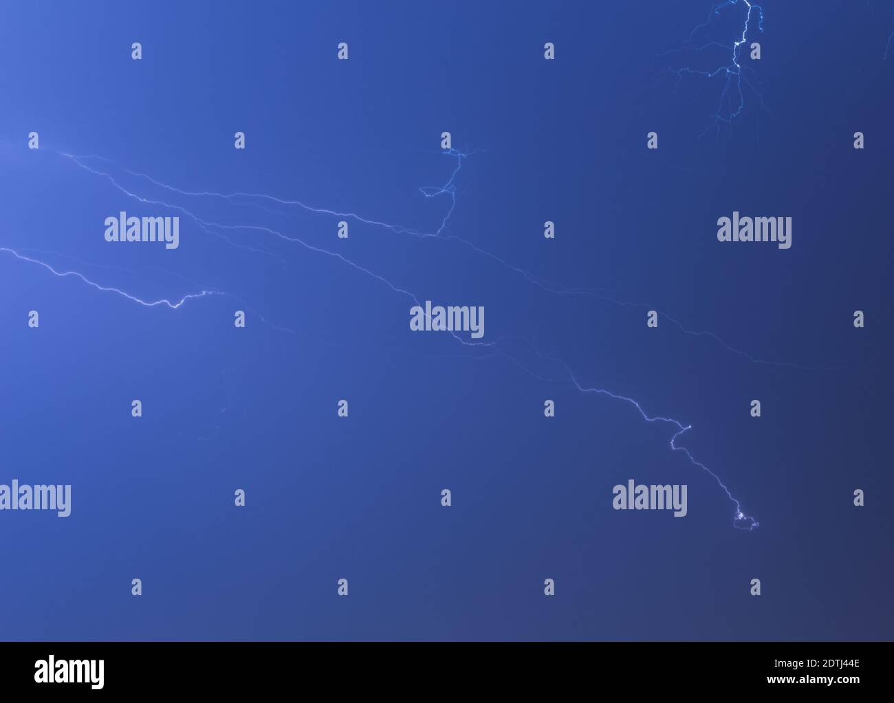 Lightning bolt in night sky Stock Photo - Alamy