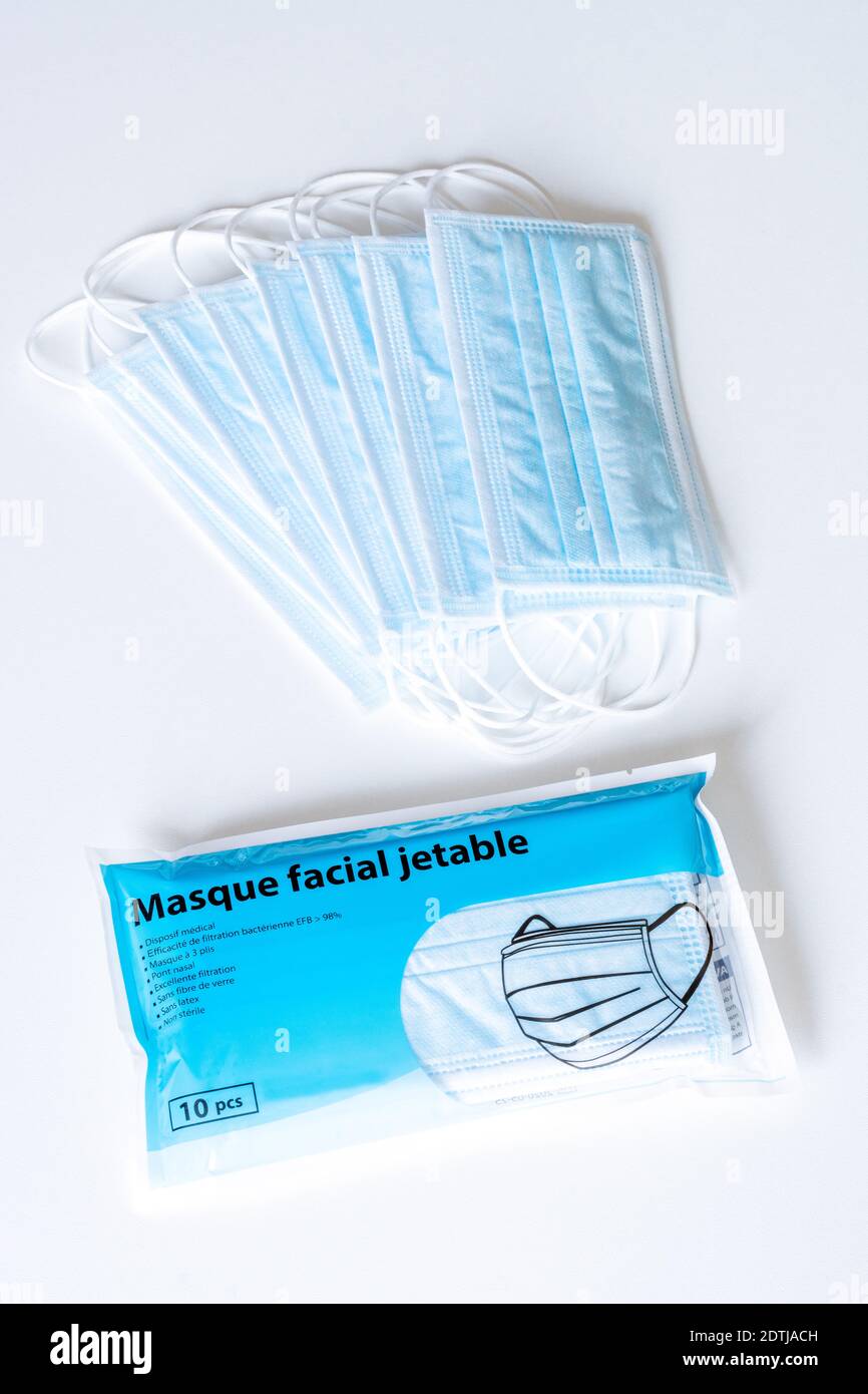Surgical masks and mask pouch Stock Photo - Alamy