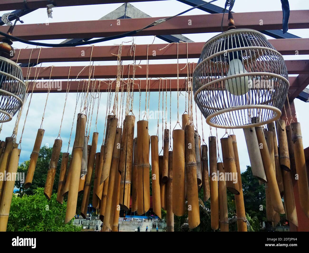 Chinese fountain bamboo hi-res stock photography and images - Alamy