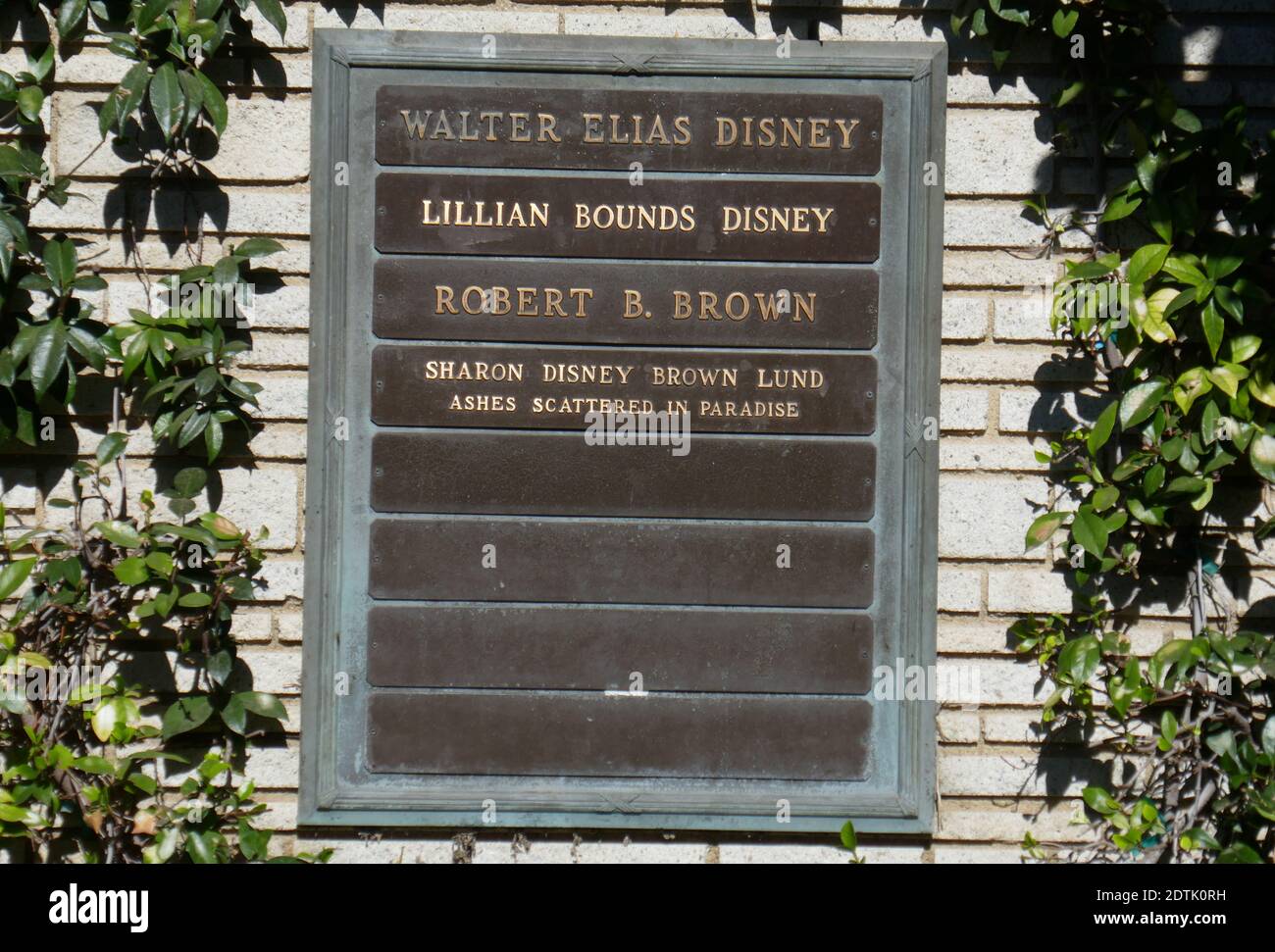 Glendale, California, USA 21st December 2020 A general view of ...