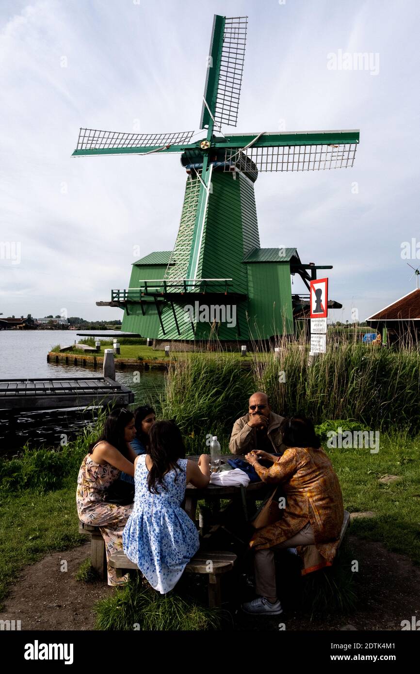 Daily life in the Netherlands. Vie quotidienne aux Pays-Bas Stock Photo ...