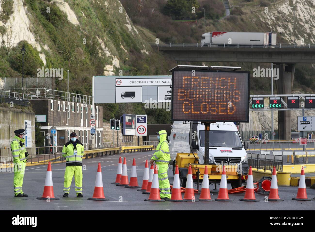 Matrix ampics hi-res stock photography and images - Alamy