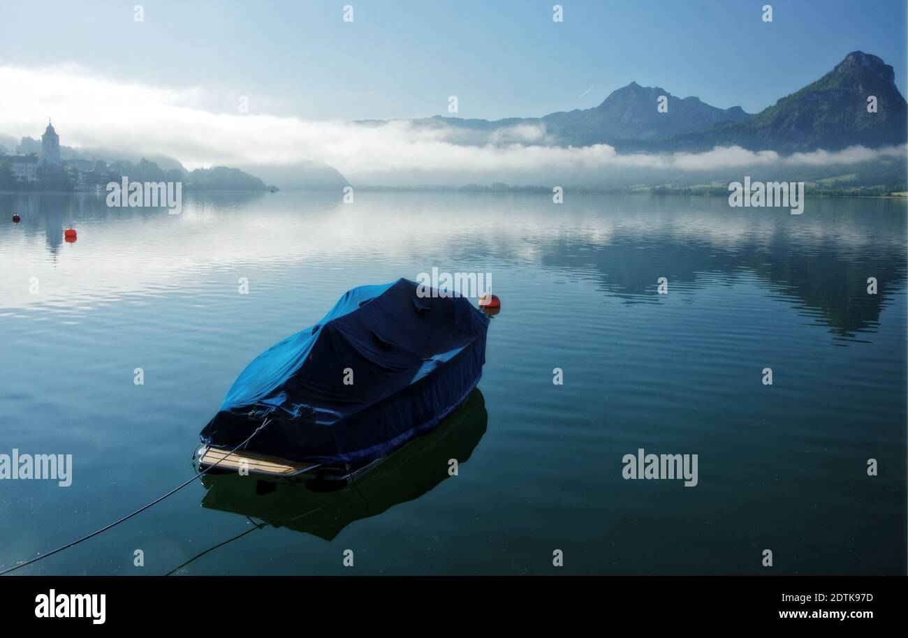 Cover raft hi-res stock photography and images - Alamy