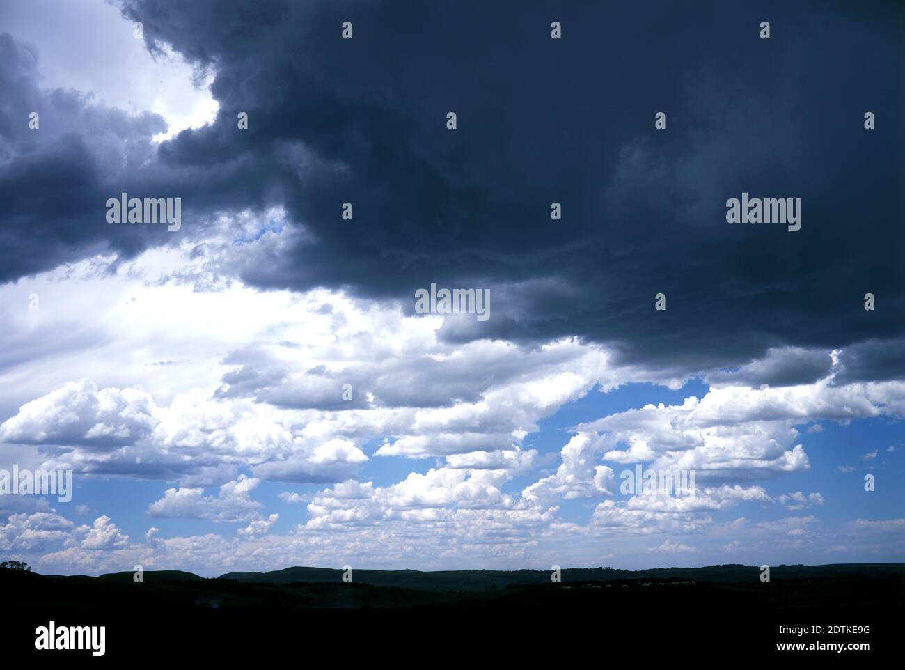Numbo Stratus Clouds Stock Photo - Alamy