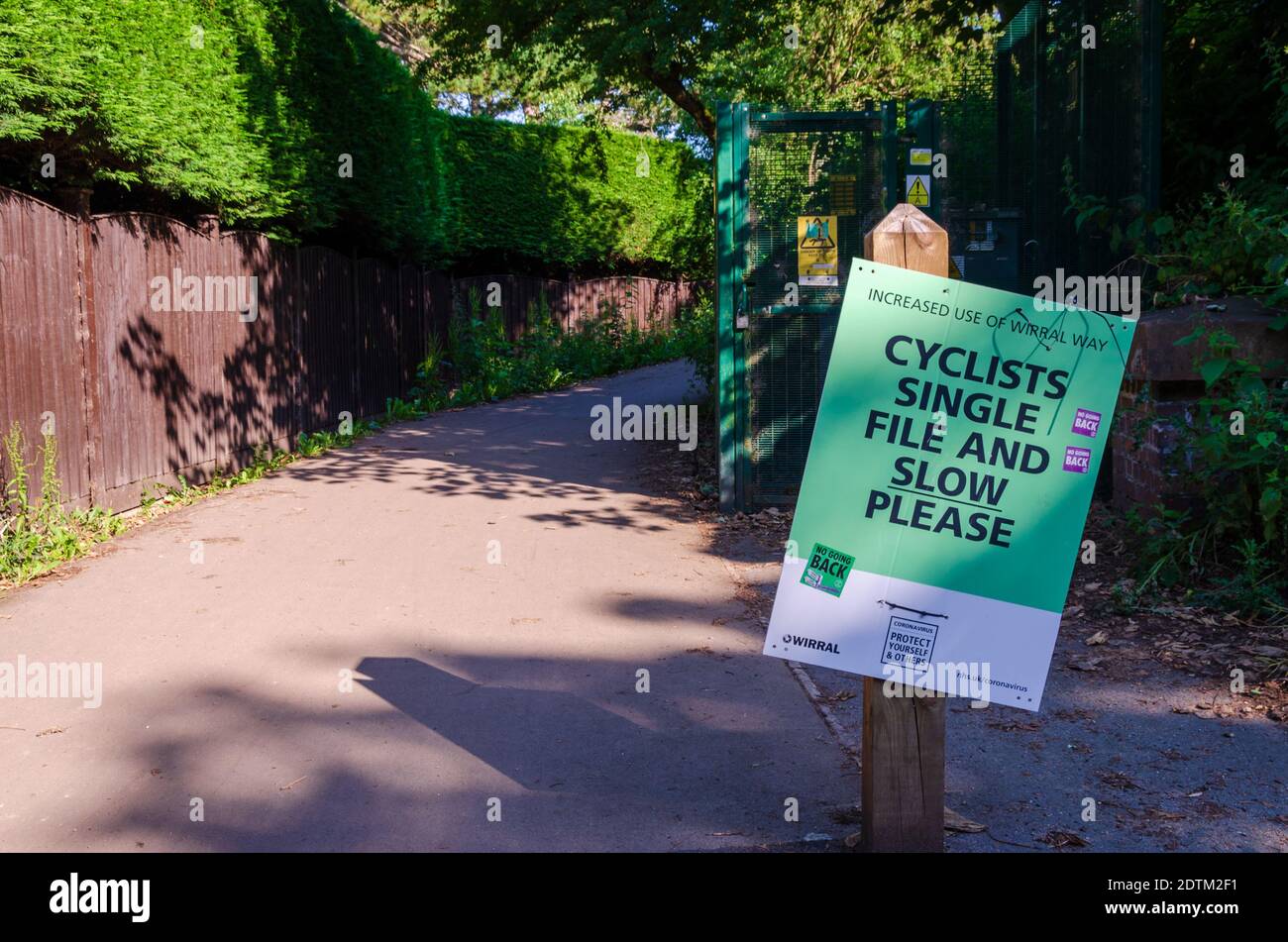 Wirral way footpath hi-res stock photography and images - Alamy