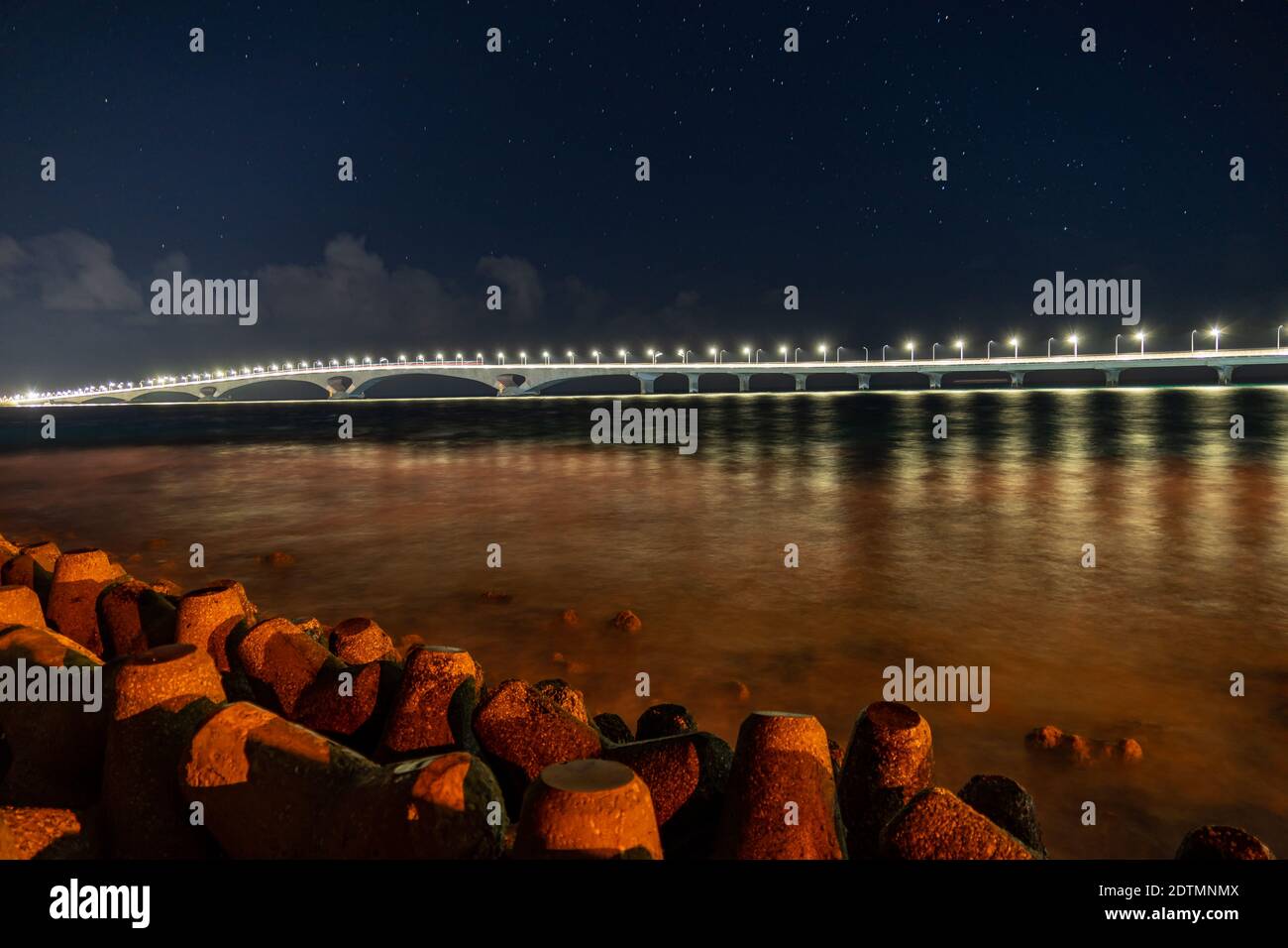 Sinamalebridge hi-res stock photography and images - Alamy