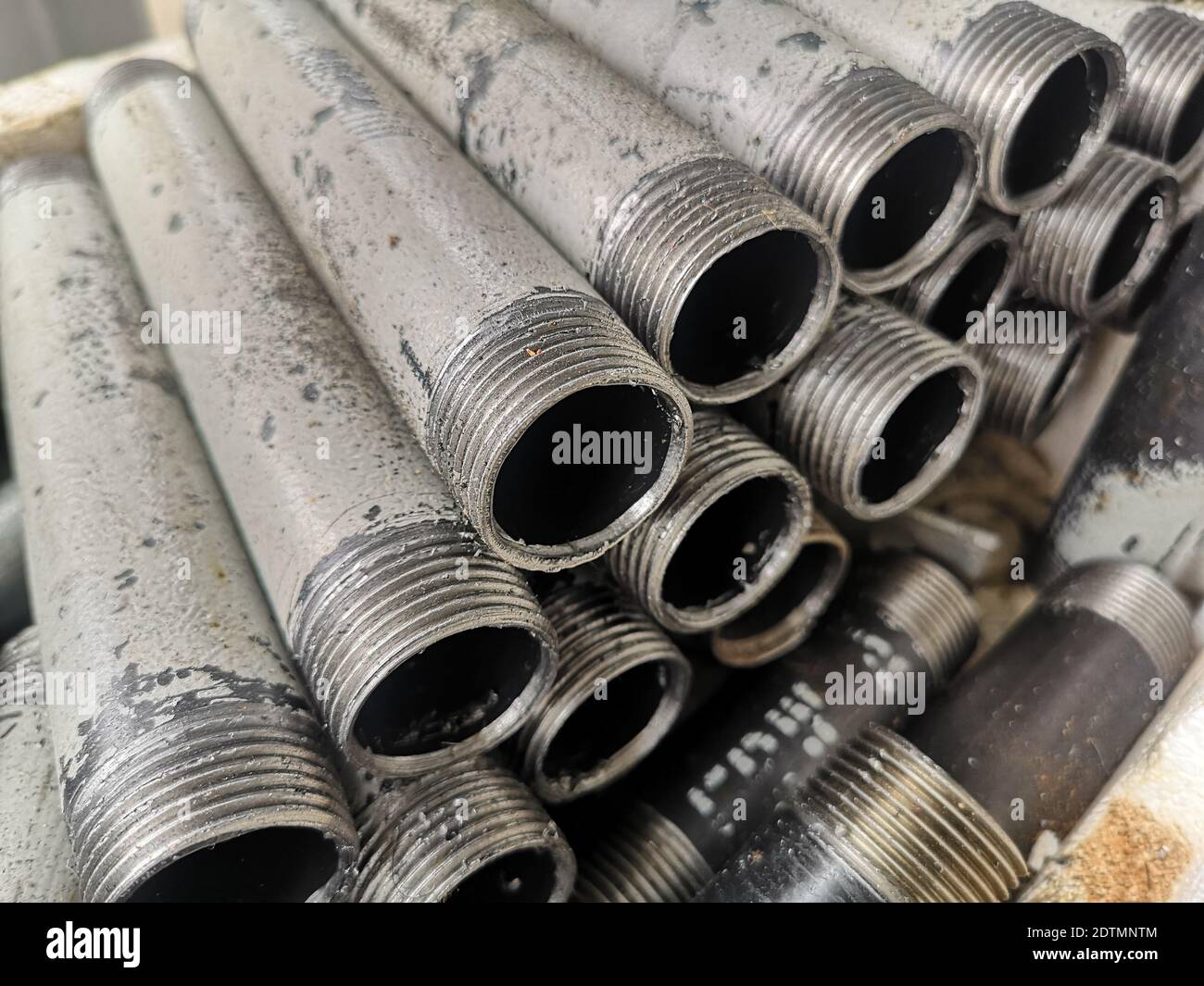 Large threaded steel hi-res stock photography and images - Alamy