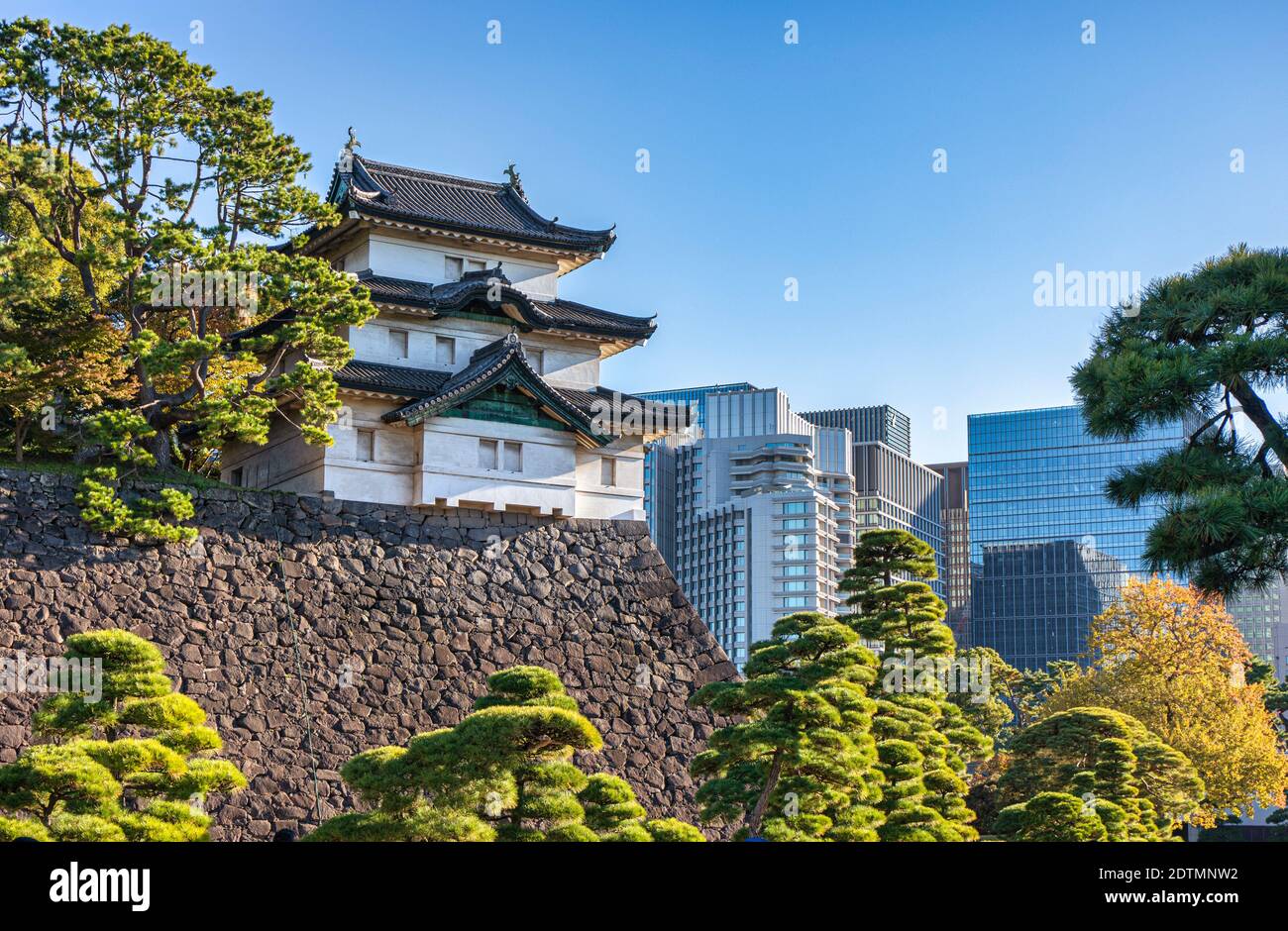Japan, Tokyo City, Imperial Palace, the wall, marunouchi buildings ...