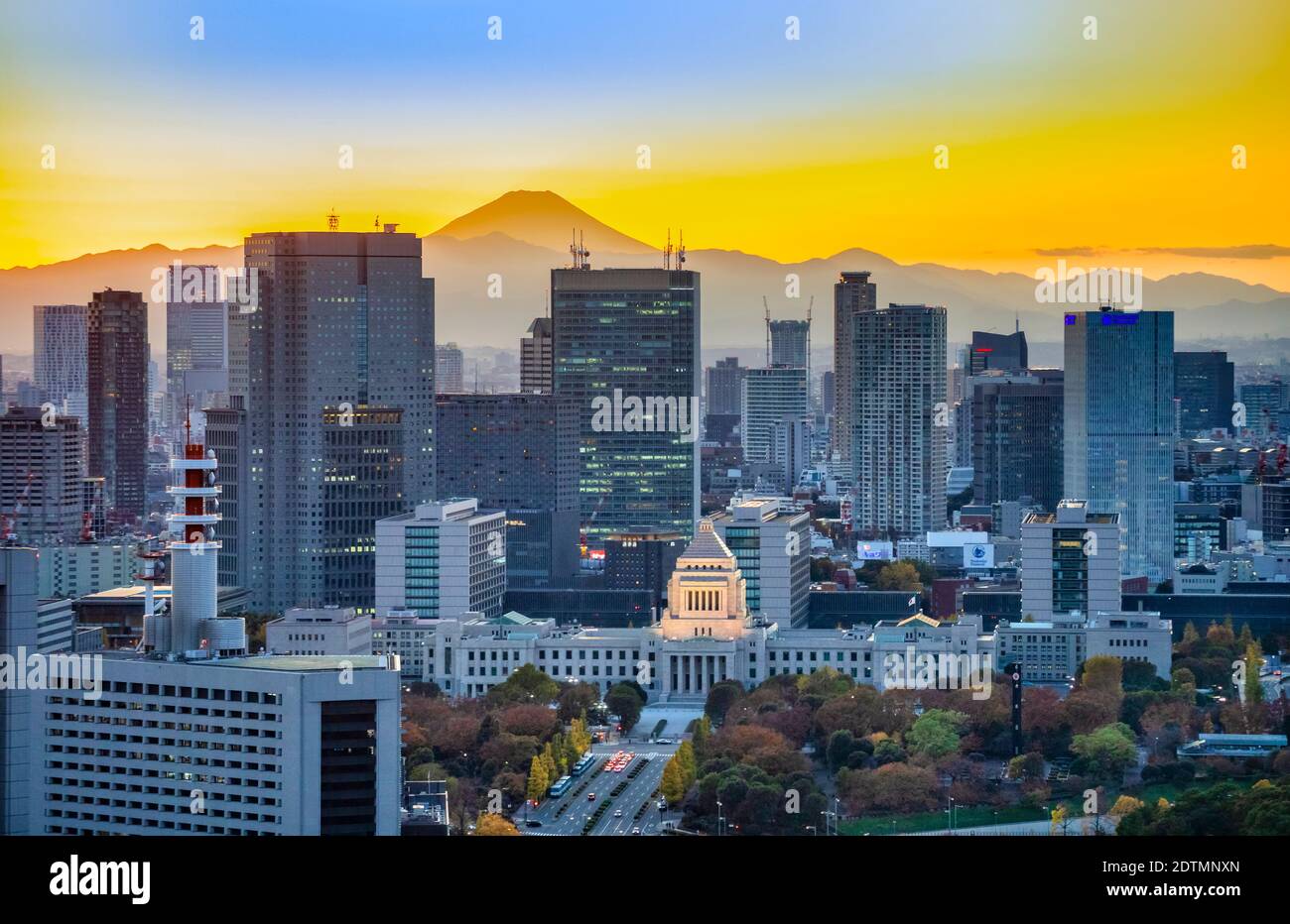 Tokyo tower and mount fuji hi-res stock photography and images - Alamy
