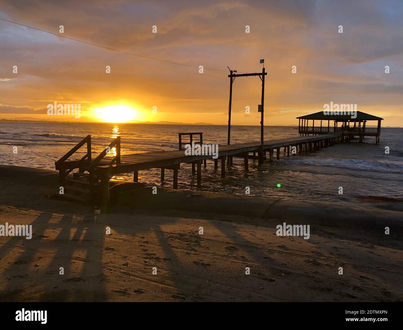 Tela beach tela honduras hi-res stock photography and images - Alamy