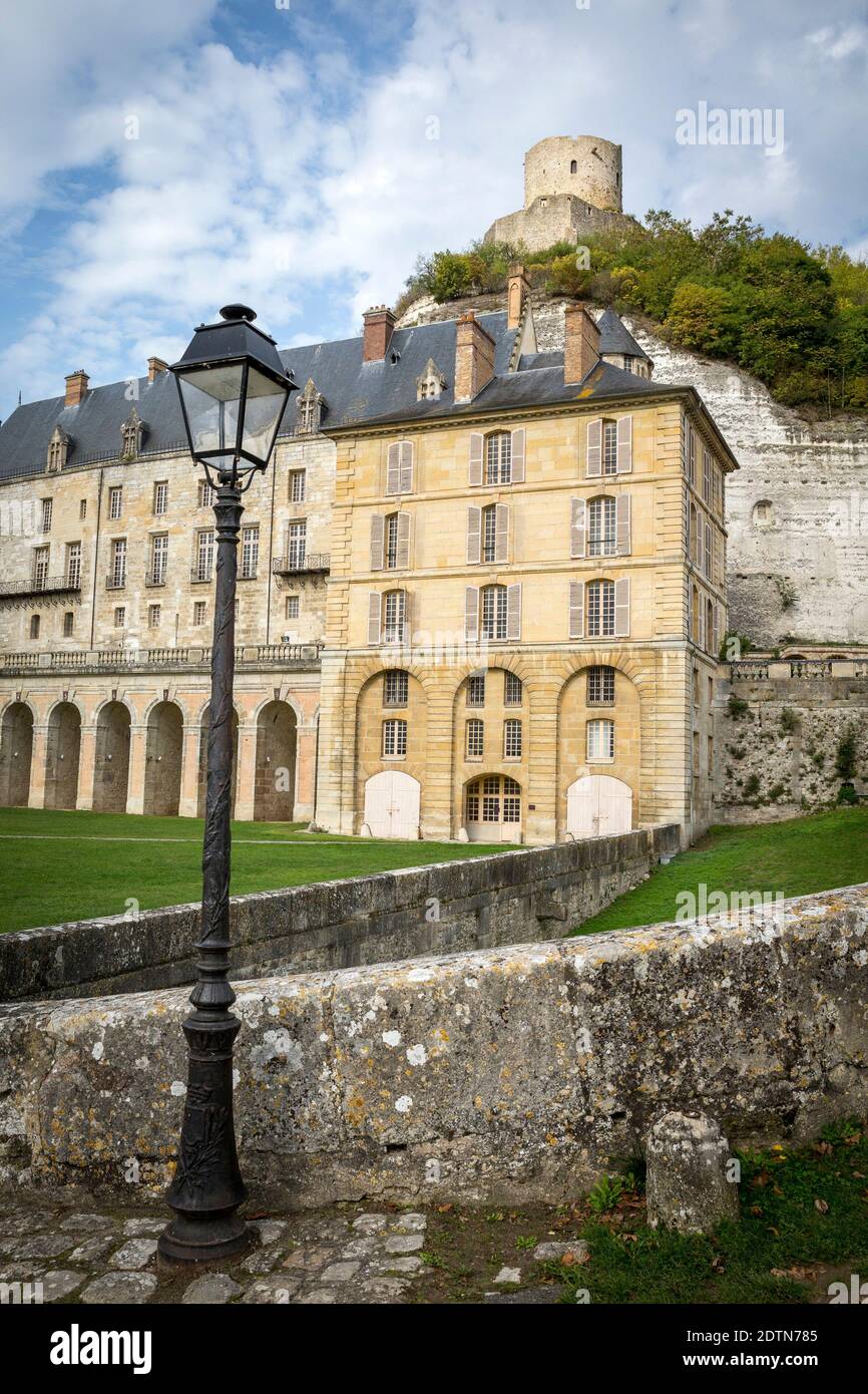 La Roche-Guyon (Paris area): Castle of La Roche-Guyon Stock Photo - Alamy