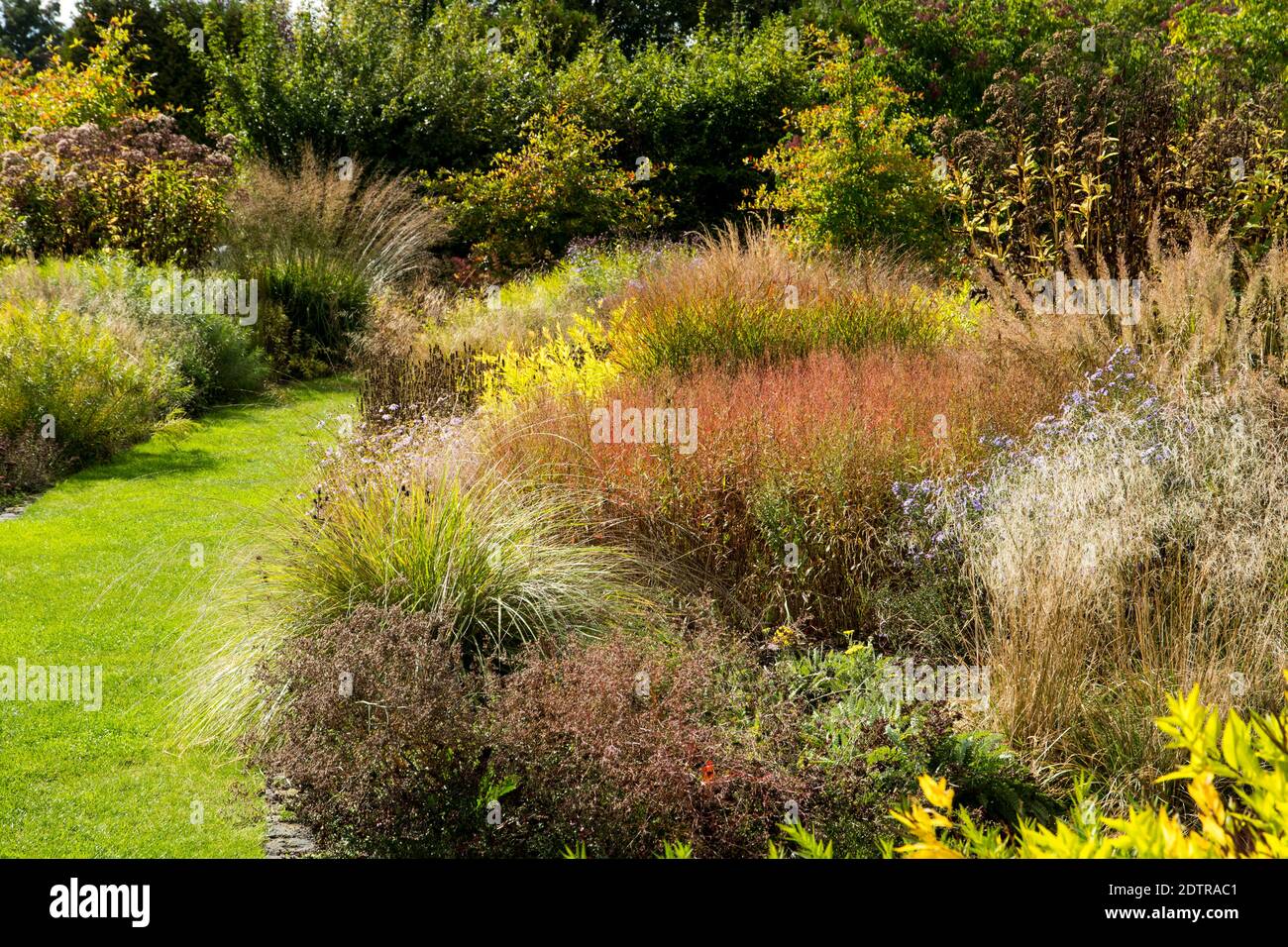 Borders designed by Piet Oudolf Stock Photo - Alamy