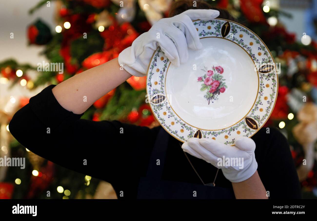 Thomas goode hi-res stock photography and images - Alamy