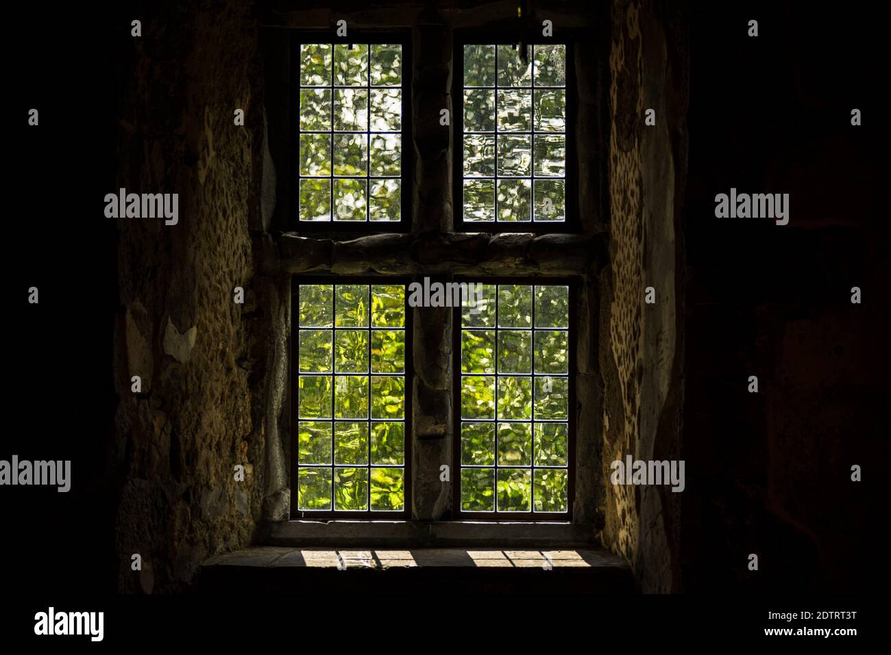 Vintage window and dark shadows in the old building Stock Photo - Alamy