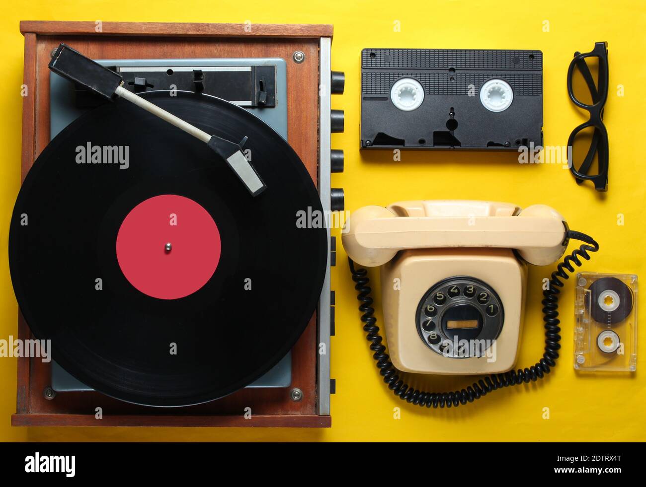 Old-fashioned objects on yellow background. Retro style, 80s, pop ...