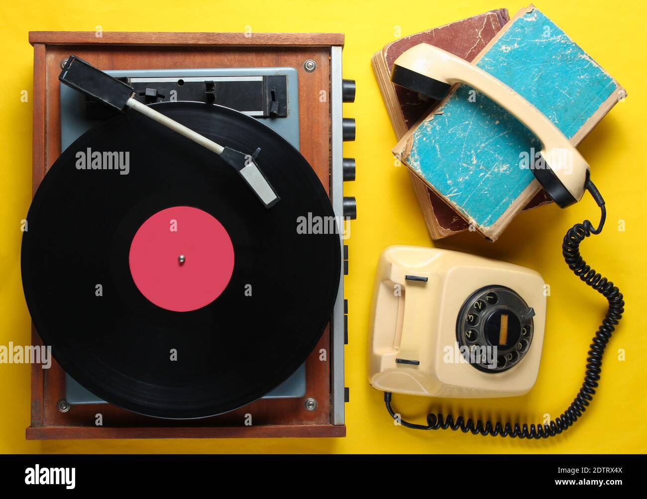 Old-fashioned objects on yellow background. Retro style, 80s, pop ...