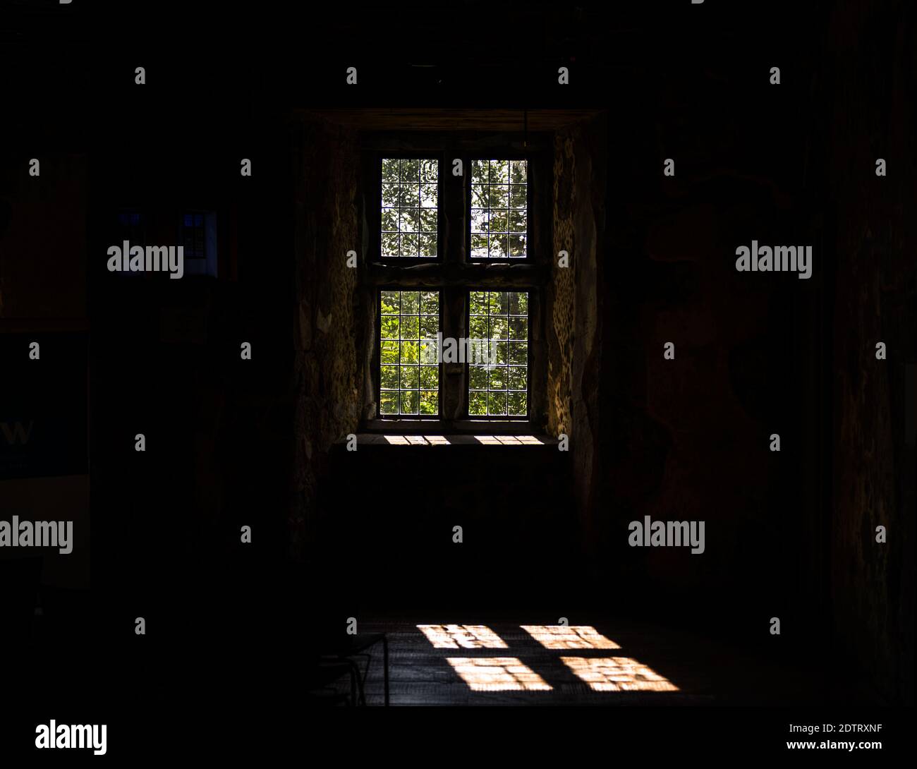 Spooky shadow house hi-res stock photography and images - Alamy
