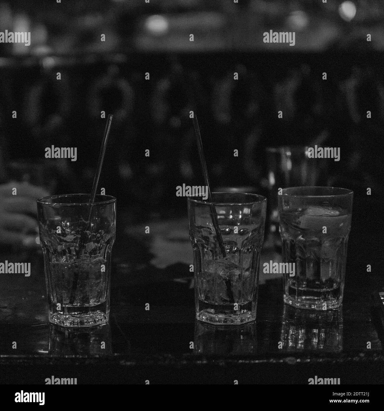 Alcohol drinking glasses Black and White Stock Photos & Images - Alamy