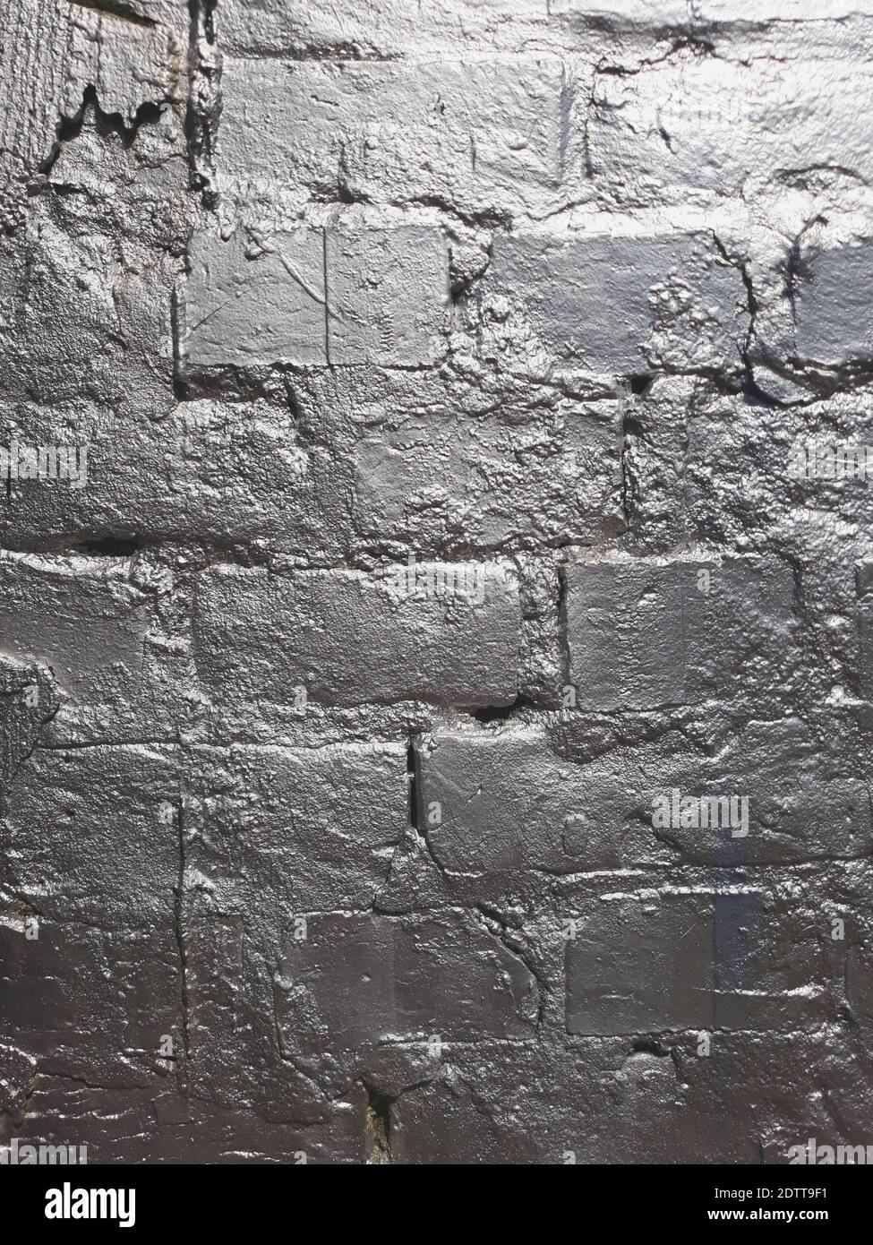 Silver brick wall full frame hi-res stock photography and images - Alamy