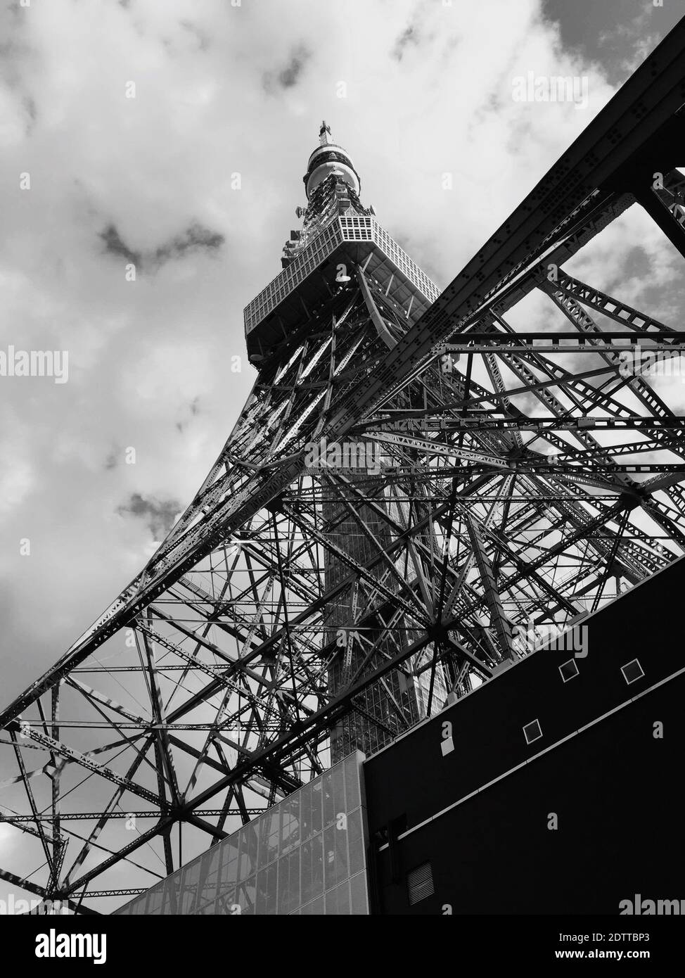 Azabu tower hi-res stock photography and images - Alamy