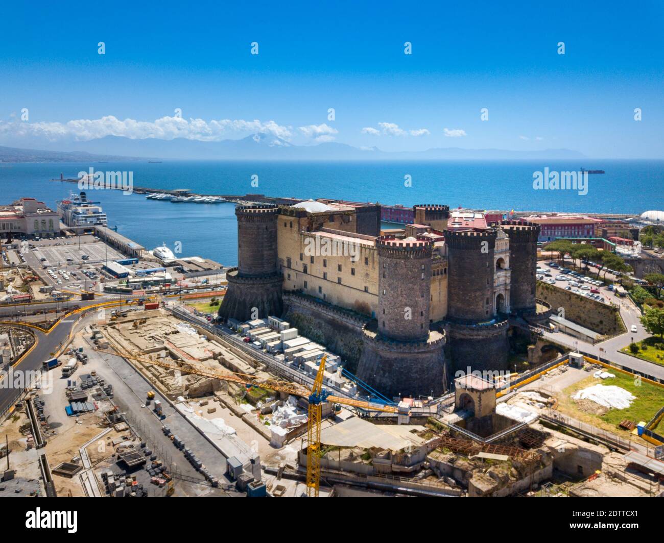 Aerial view of Naples with Maschio Angioino Castle Stock Photo - Alamy