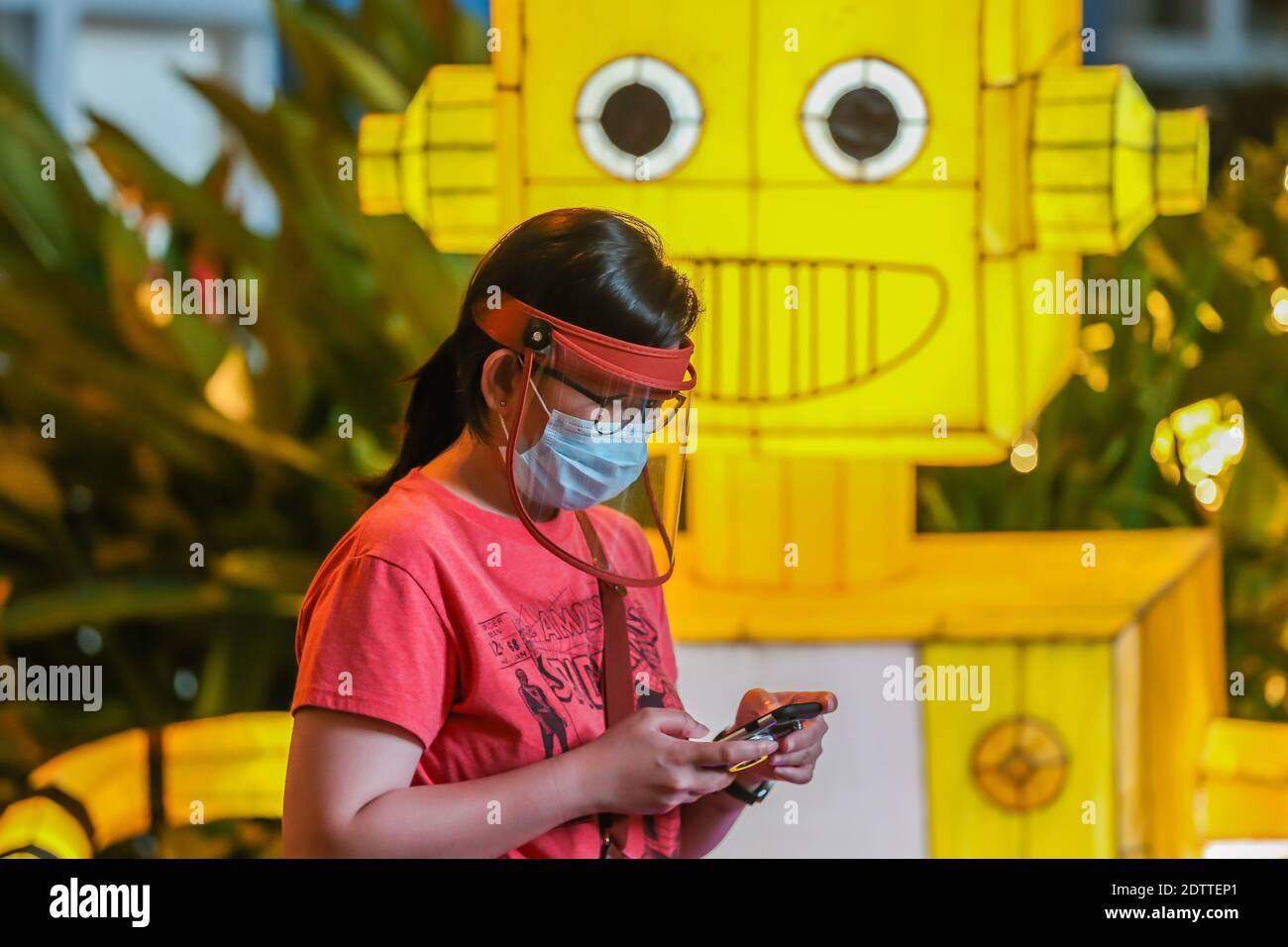 Face shield philippines hi-res stock photography and images - Alamy