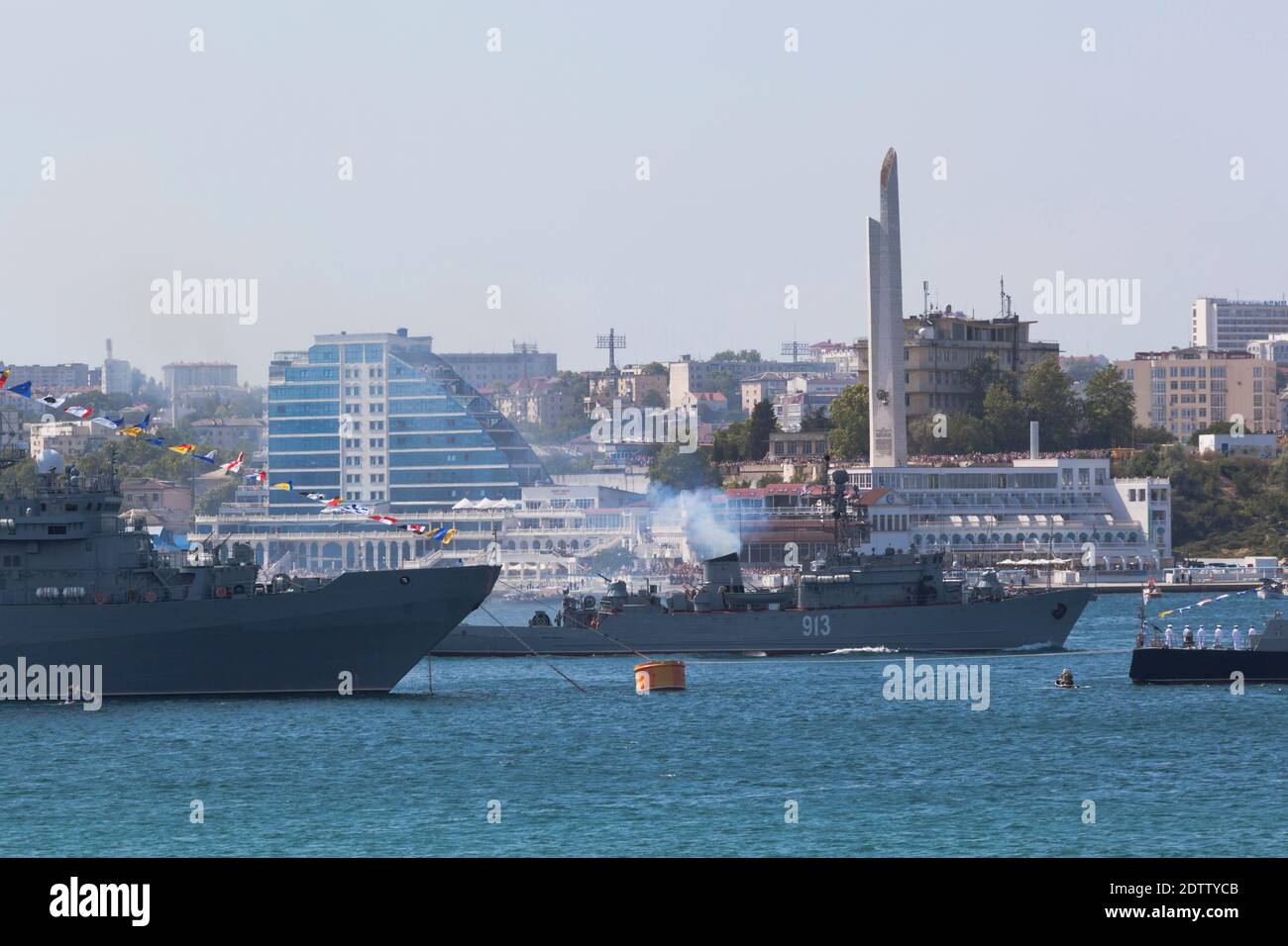 Russian navy base in sevastopol a hi-res stock photography and images ...