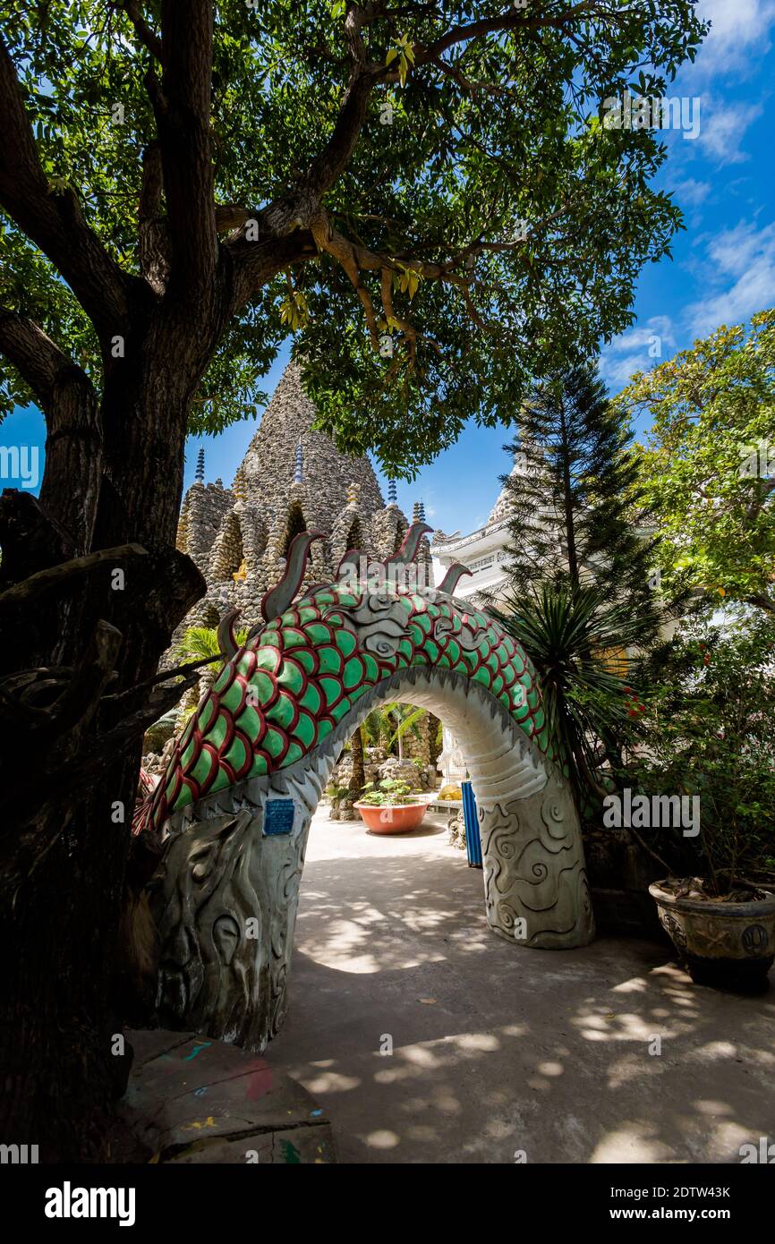 Religious shrine statue coral hi-res stock photography and images - Alamy