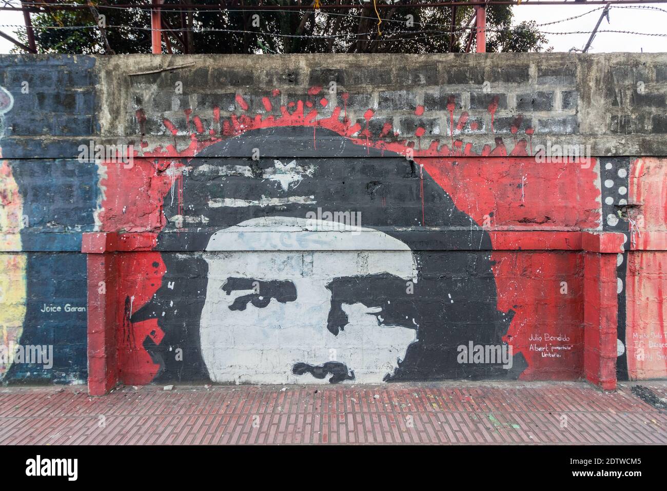 Che Guevara street mural art in Bacolod City, Philippines Stock Photo ...