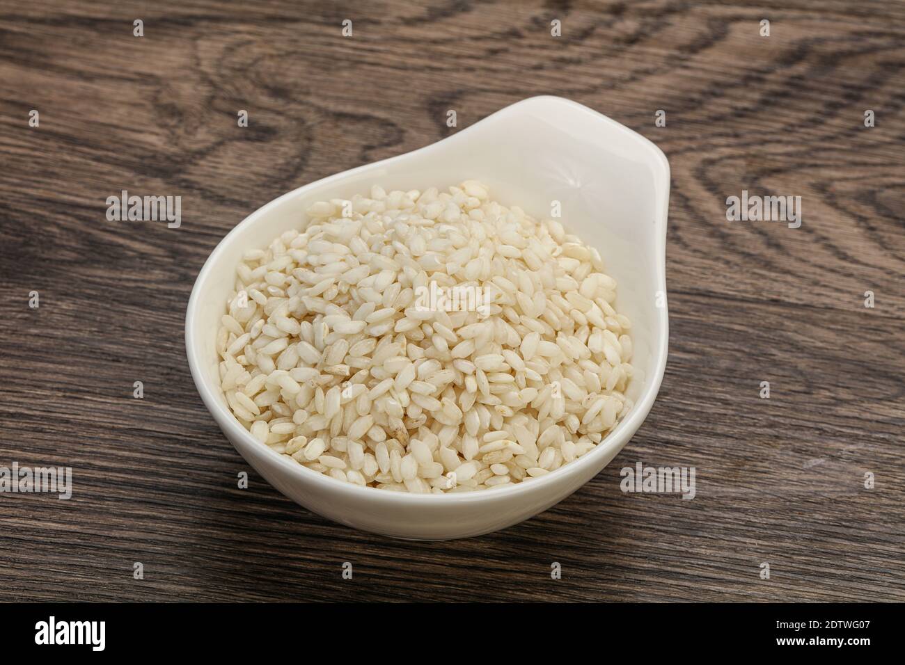 Raw Italian arborio rice for Risotto Stock Photo - Alamy