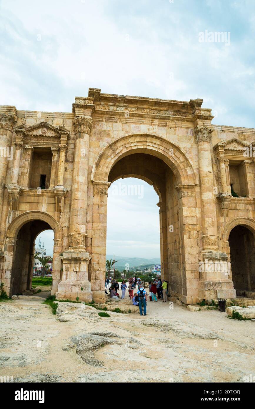 The Arch of Hadrian, Jerash, Jordan Stock Photo - Alamy
