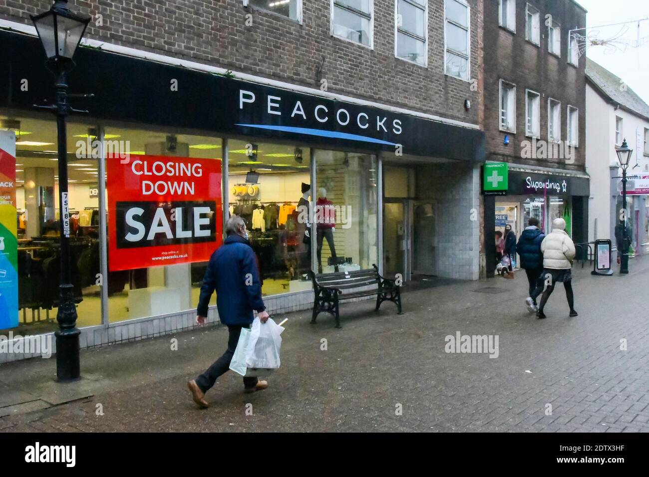 Peacocks clothing hi-res stock photography and images - Alamy