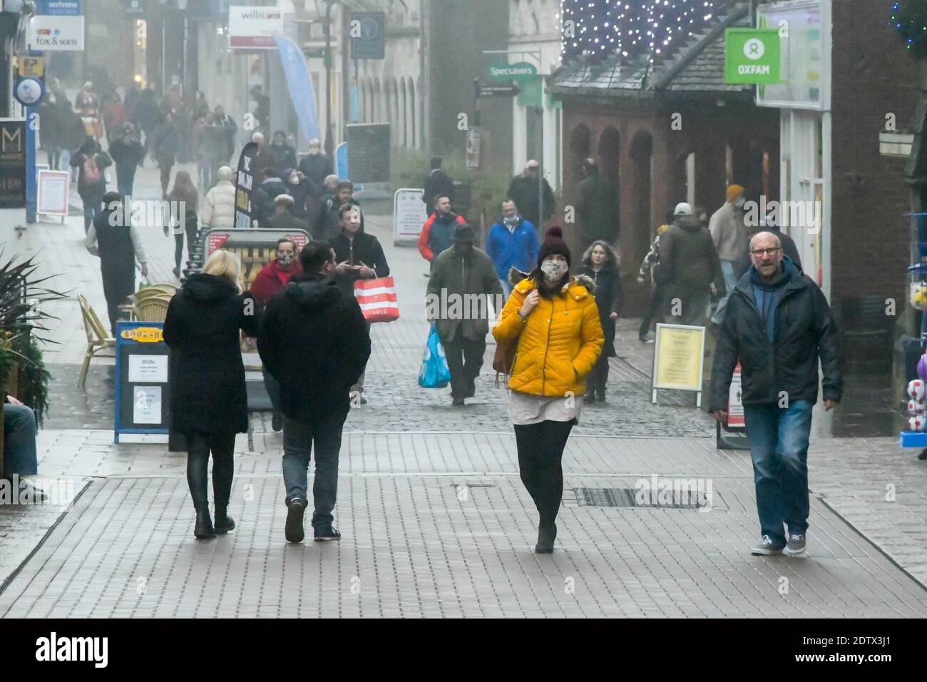 Dorchester town centre uk hi-res stock photography and images - Alamy