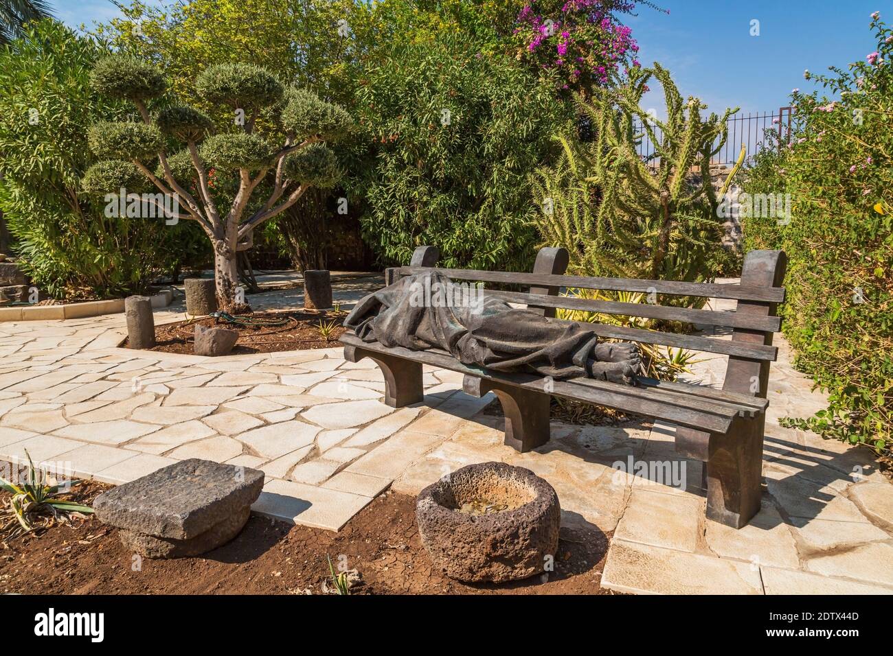 Jesus on a bench hi-res stock photography and images - Alamy