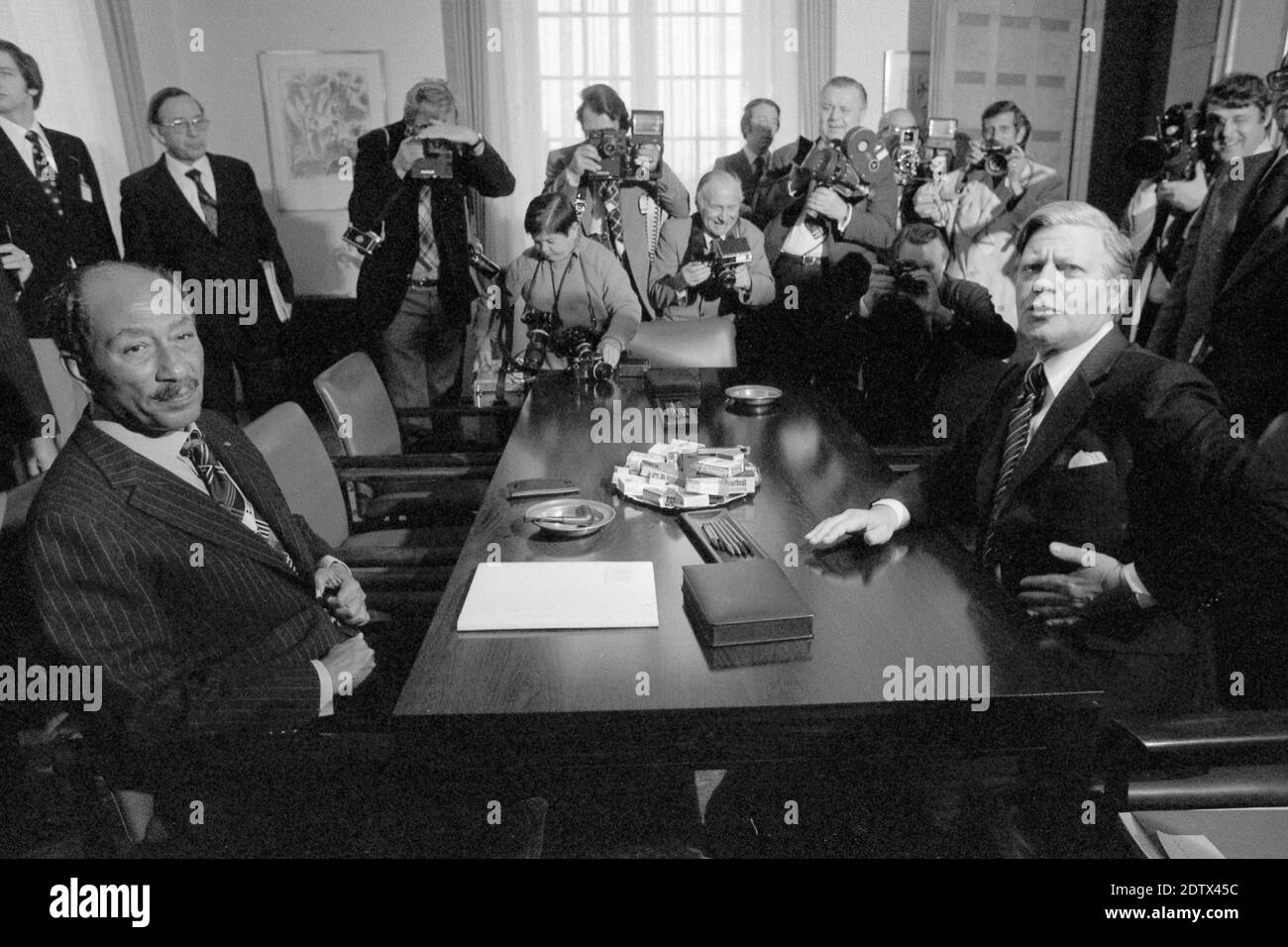 Muhammad Anwar al SADAT, also as-Sadat, State President of Egypt, left ...