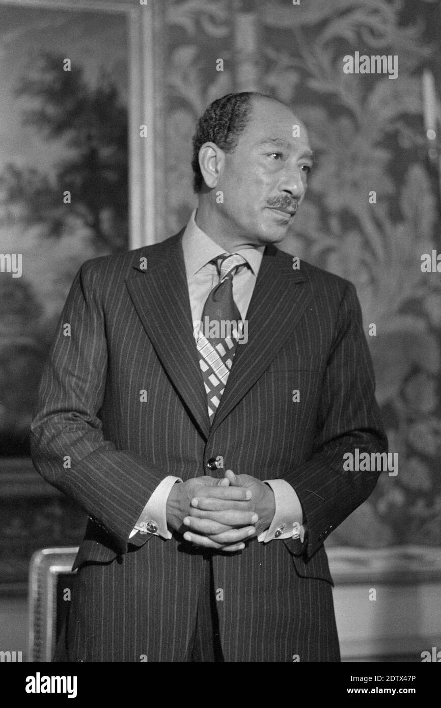 Anwar al hi-res stock photography and images - Alamy