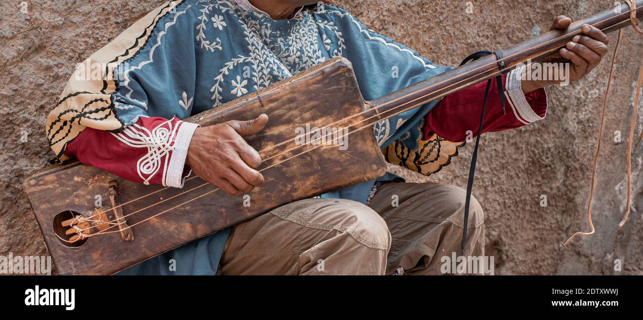 Guembri morocco hi-res stock photography and images - Alamy