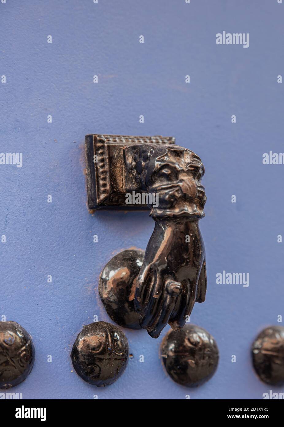 The hand of the Virgin of Fatima Stock Photo - Alamy