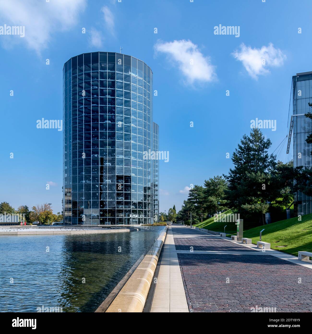 One of two Car Towers (VW AutoTürme) at the Autostadt - car city - in ...