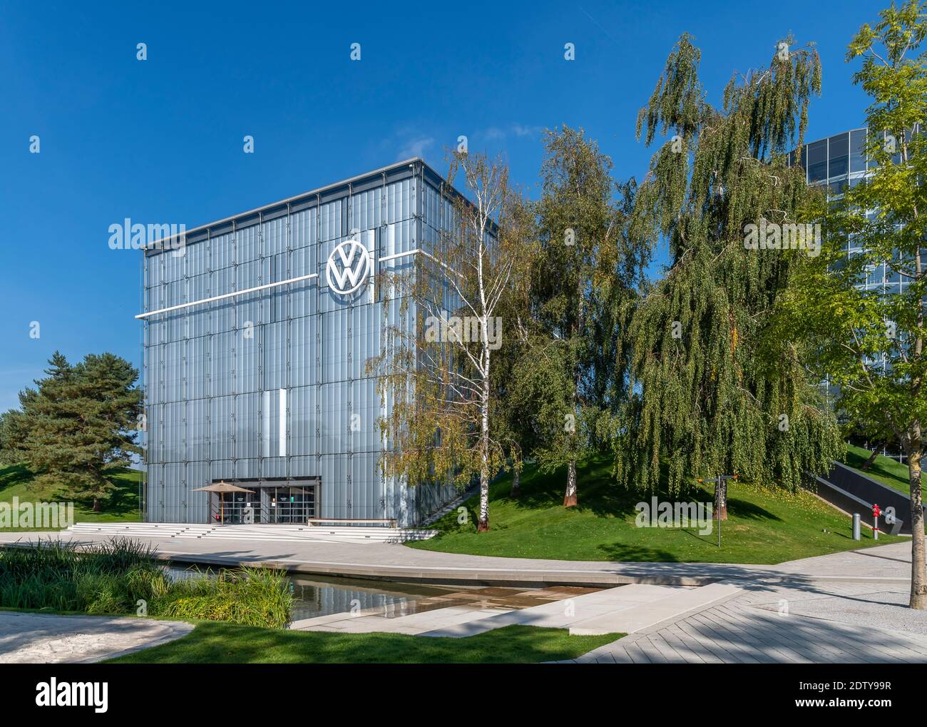 The cube-shaped Volkswagen pavilion at the massive Autostadt - car city ...