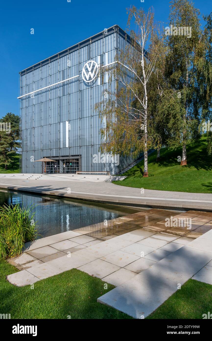 The cube-shaped Volkswagen pavilion at the massive Autostadt - car city ...