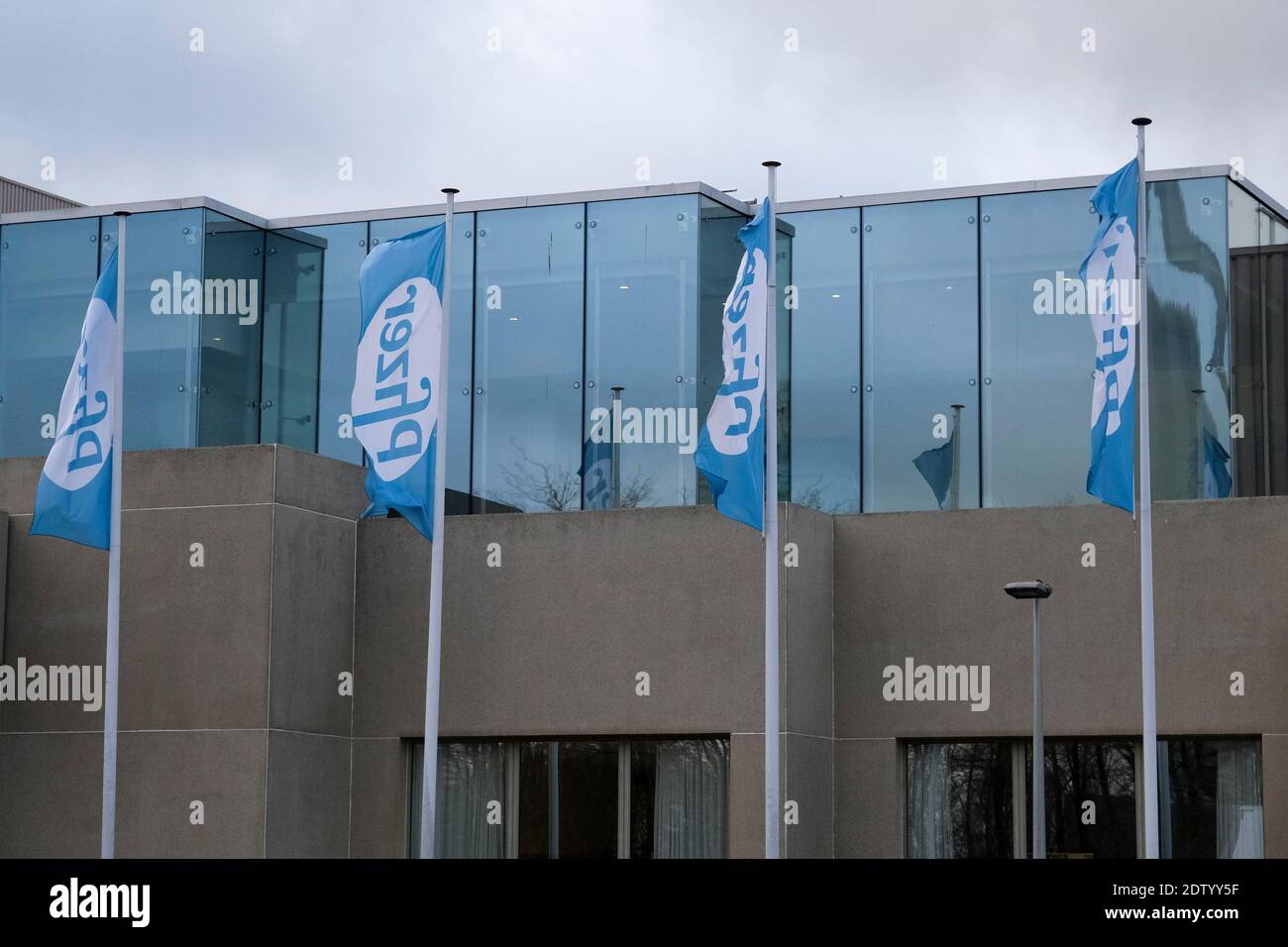 Pfizer factory hi-res stock photography and images - Alamy