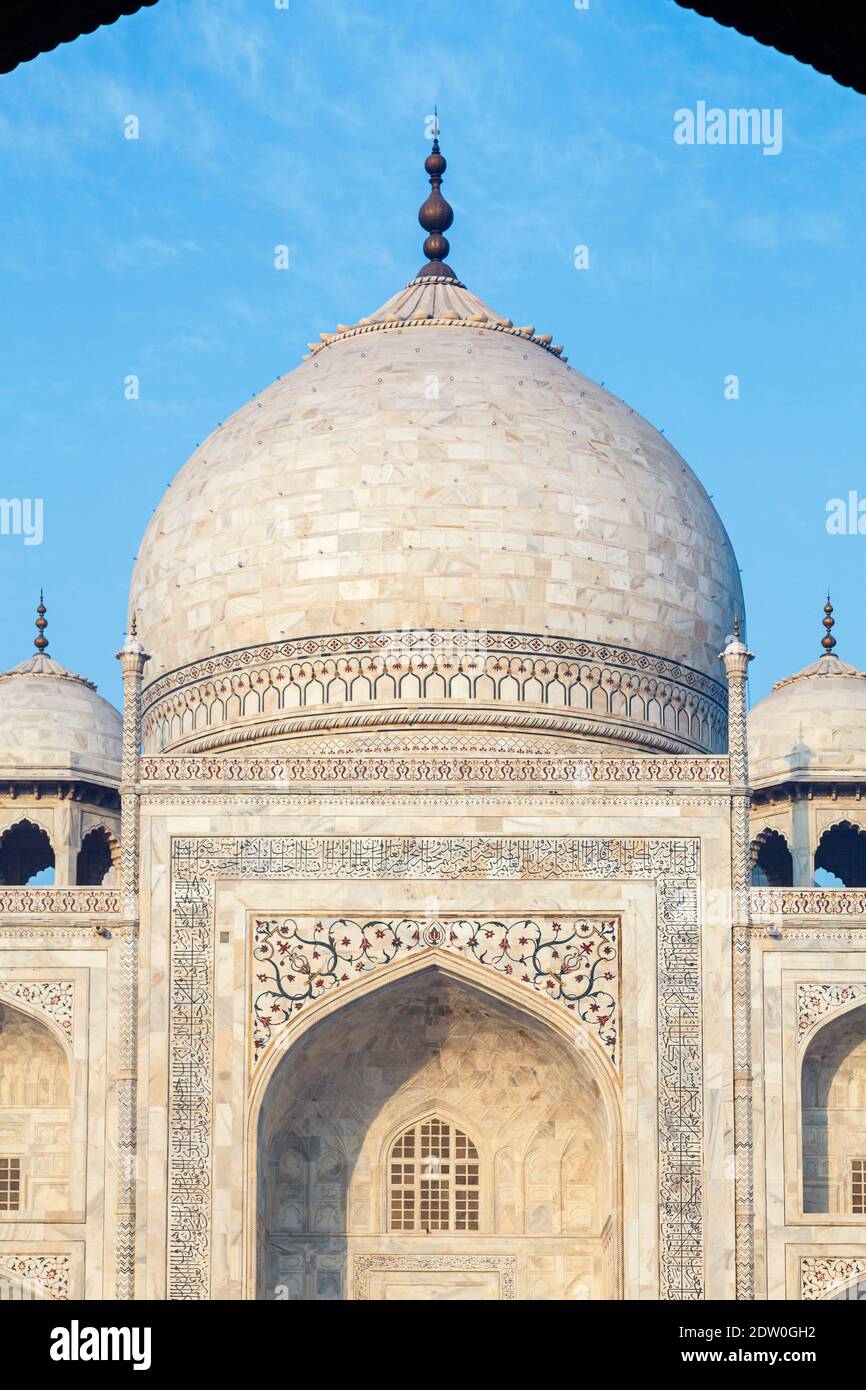 Mughal pietra dura hi-res stock photography and images - Alamy