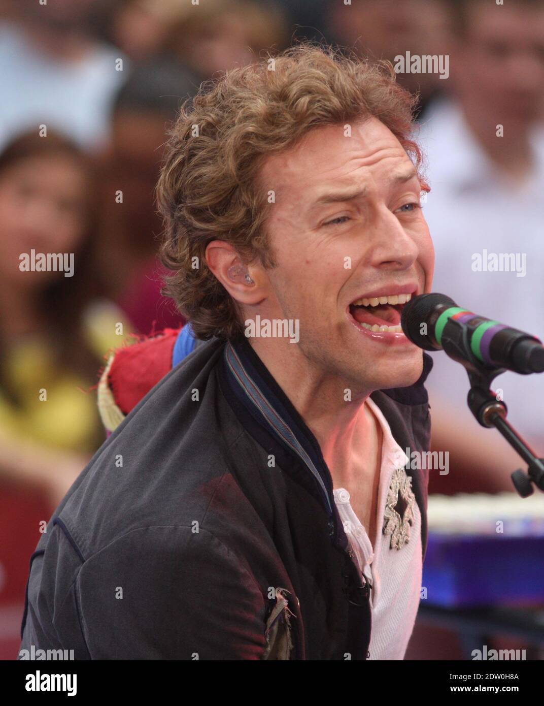 New York City 06-27-08, Chris Martin and Coldplay on NBC today show ...