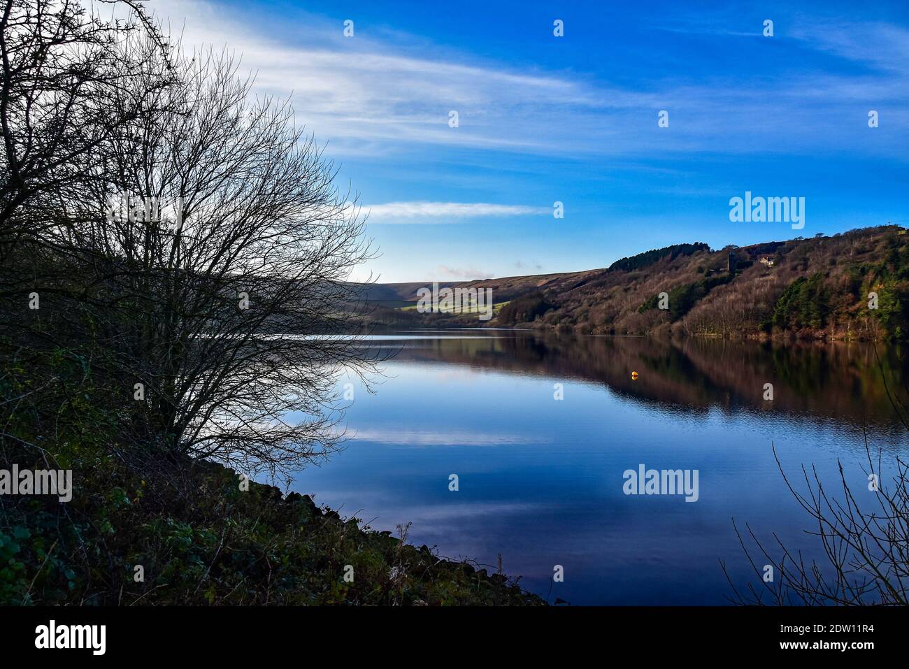 Scammonden Water looking towards Dean Head Stock Photo - Alamy