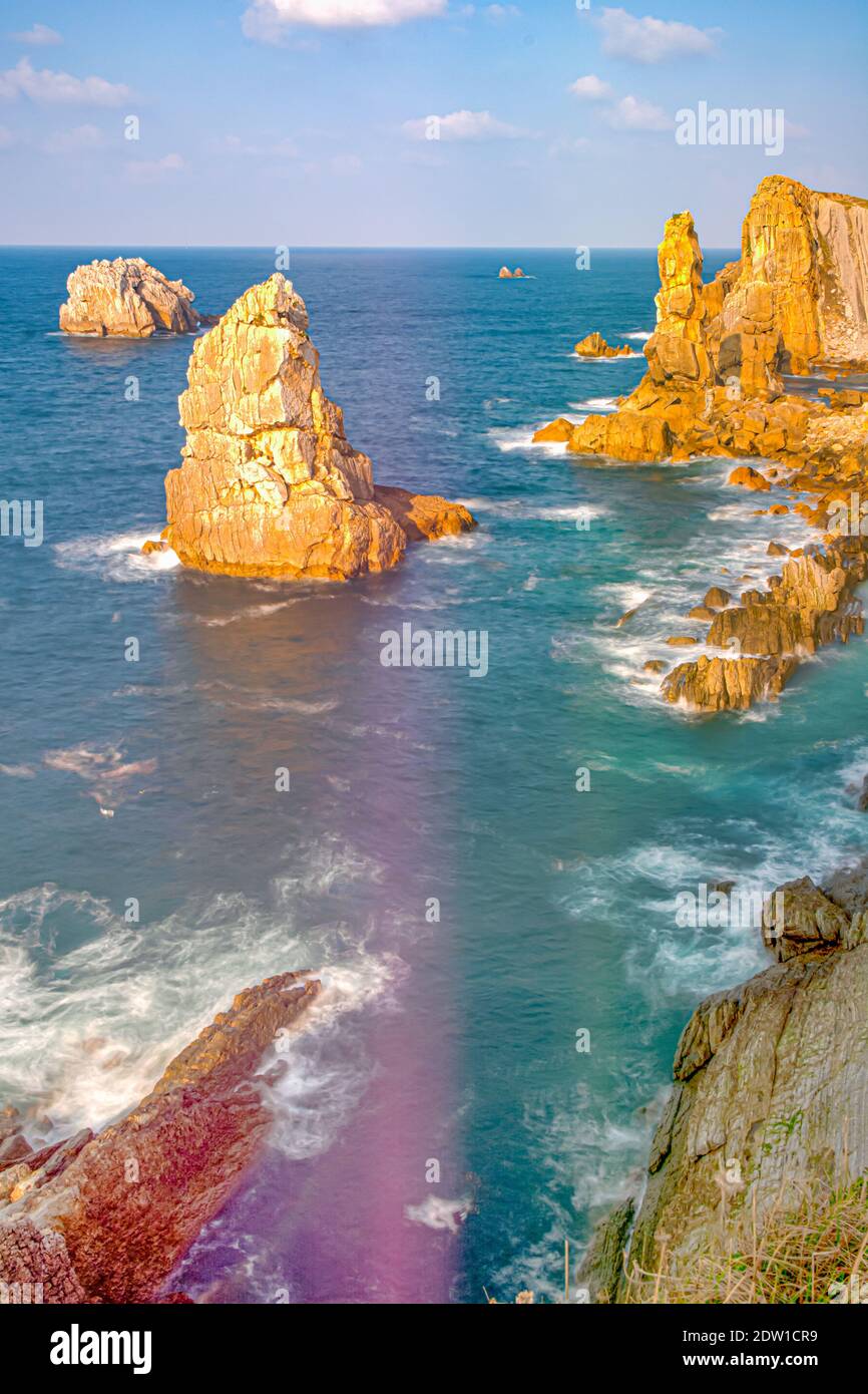 Landforms hi-res stock photography and images - Alamy