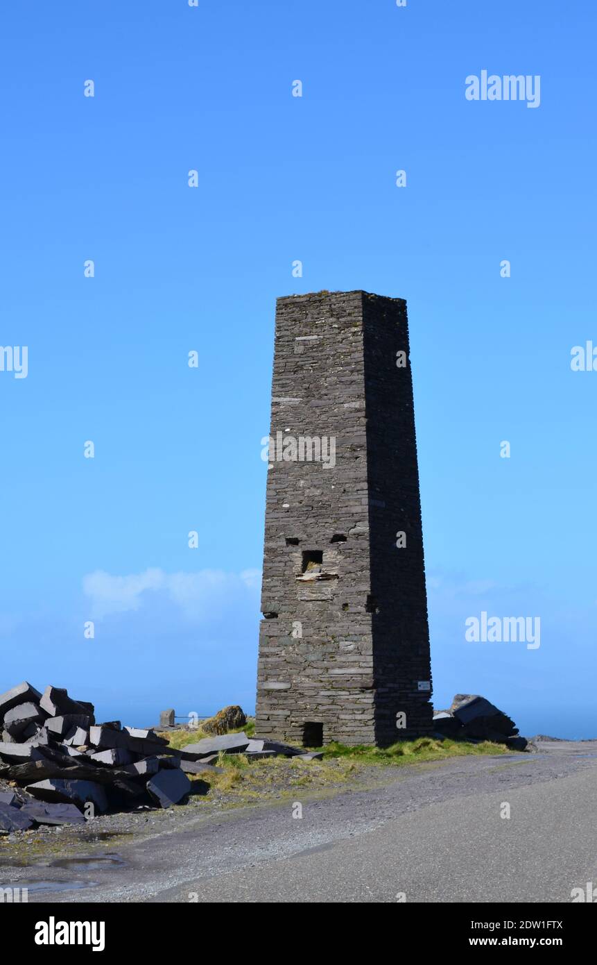 Stacked stone monument on Valentia Island in Ireland Stock Photo - Alamy
