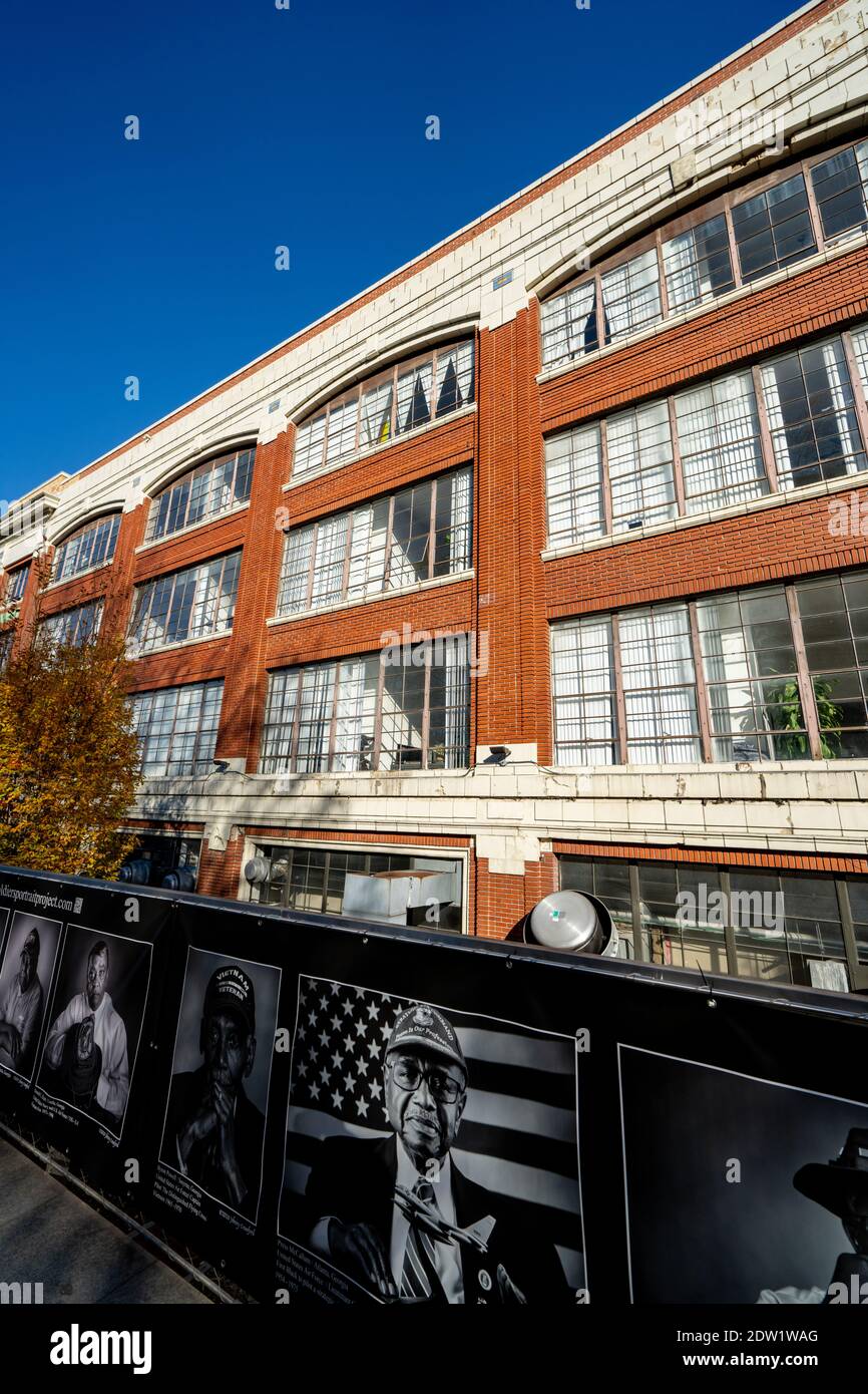 Buildings seen from the Atlanta Beltline walking path Stock Photo - Alamy